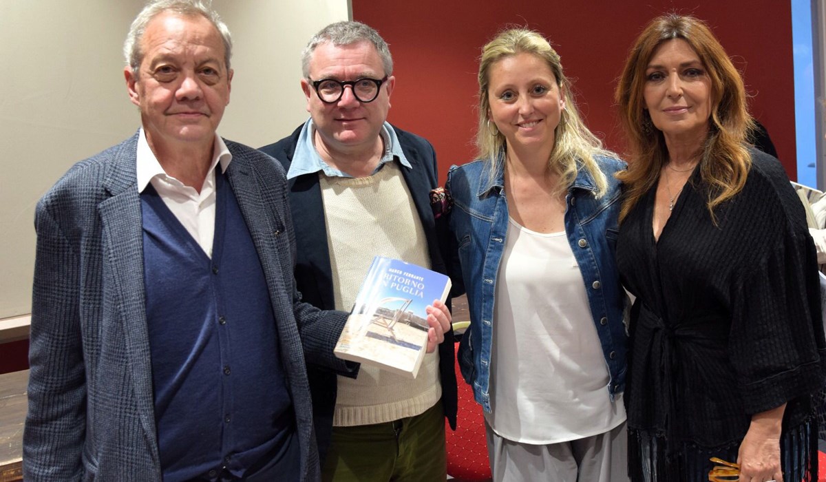 “Ritorno in Puglia” di Marco Ferrante presentato nella Biblioteca di ...
