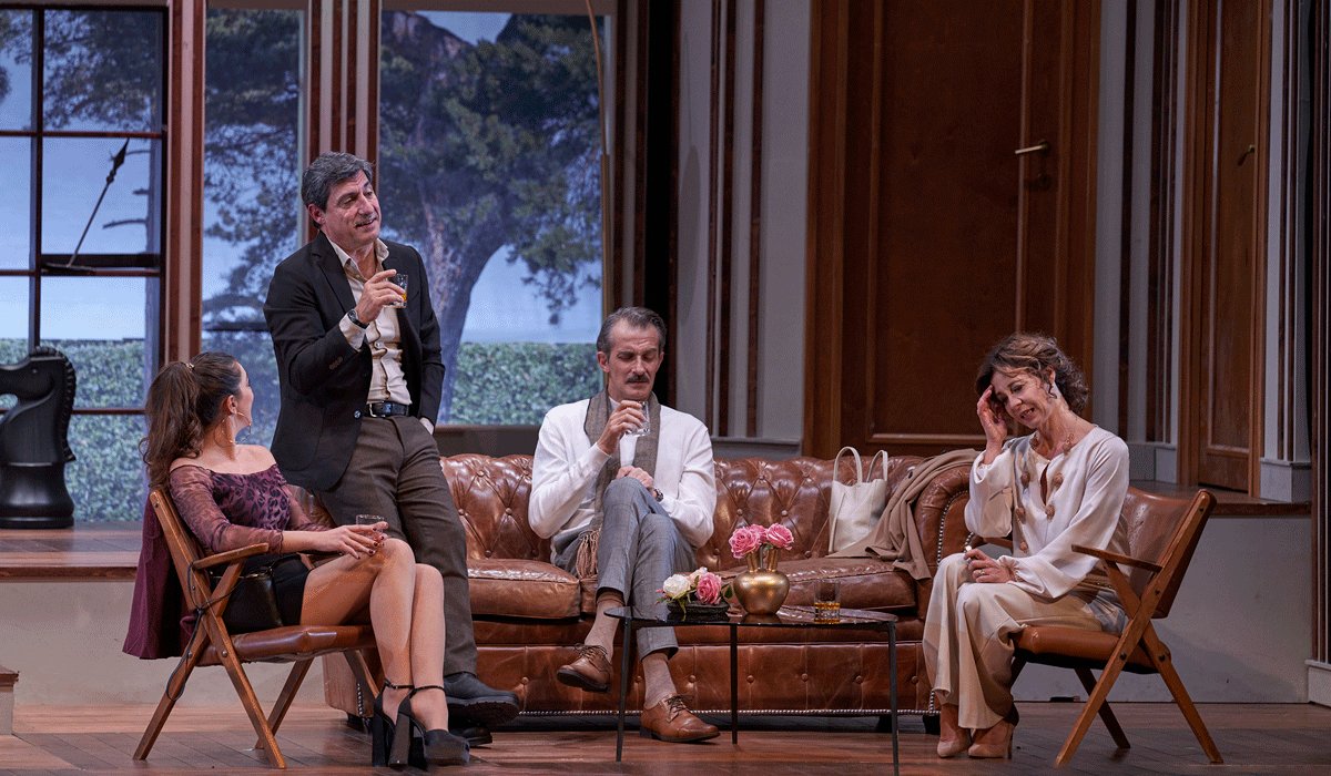 “L'Anatra all'Arancia” di W. D. Home e M. G. Sauvajon al Teatro Ambra ...