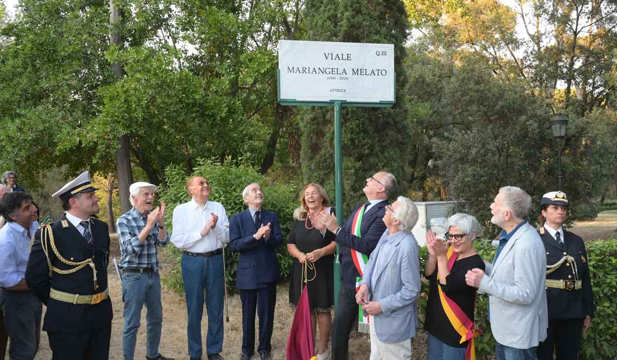 A Villa Borghese un viale per Mariangela Melato - Agrpress